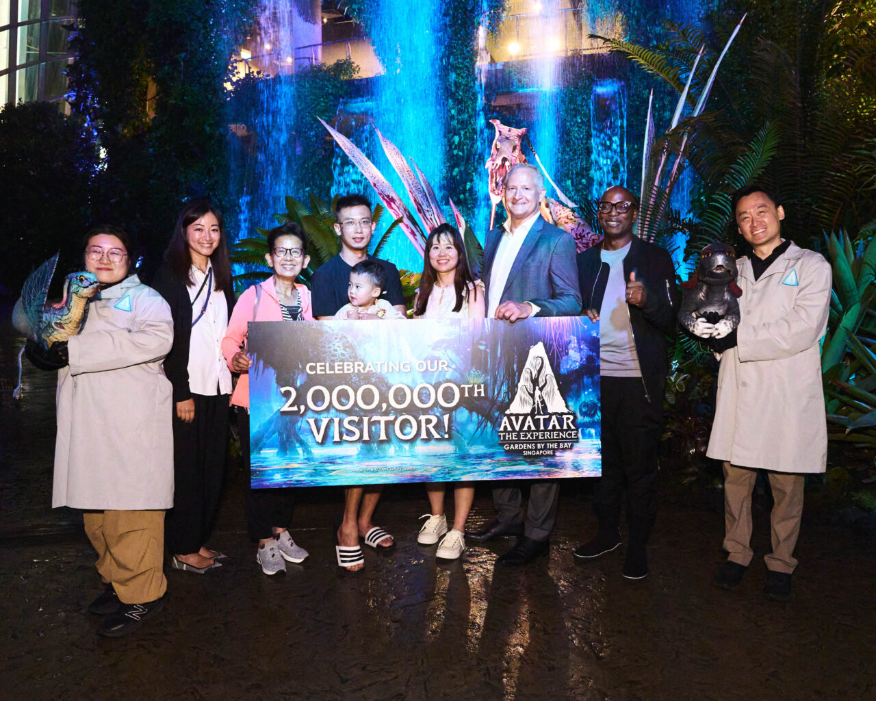 AVATAR: THE EXPERIENCE Celebrates Two Million Visitors! - Welcome to neon